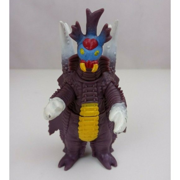 Bandai | Toys | 24 Bandai Ultraman Ultra Monster Series 500 Aribunta ...